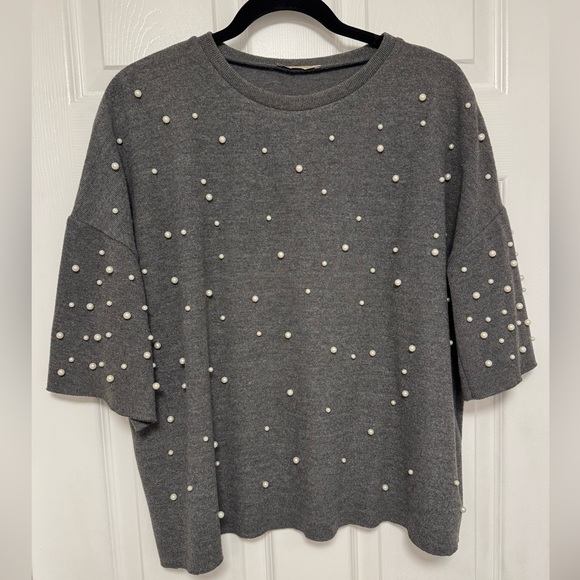 Zara | Sweaters | Zara Grey Pearlized Short Sleeve Sweater | Poshmark